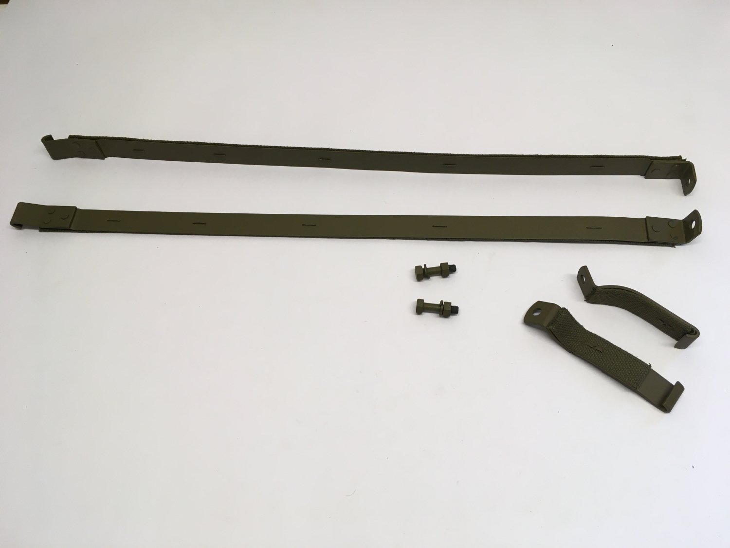 KIT, fuel tank strap | Desmet Jeepparts