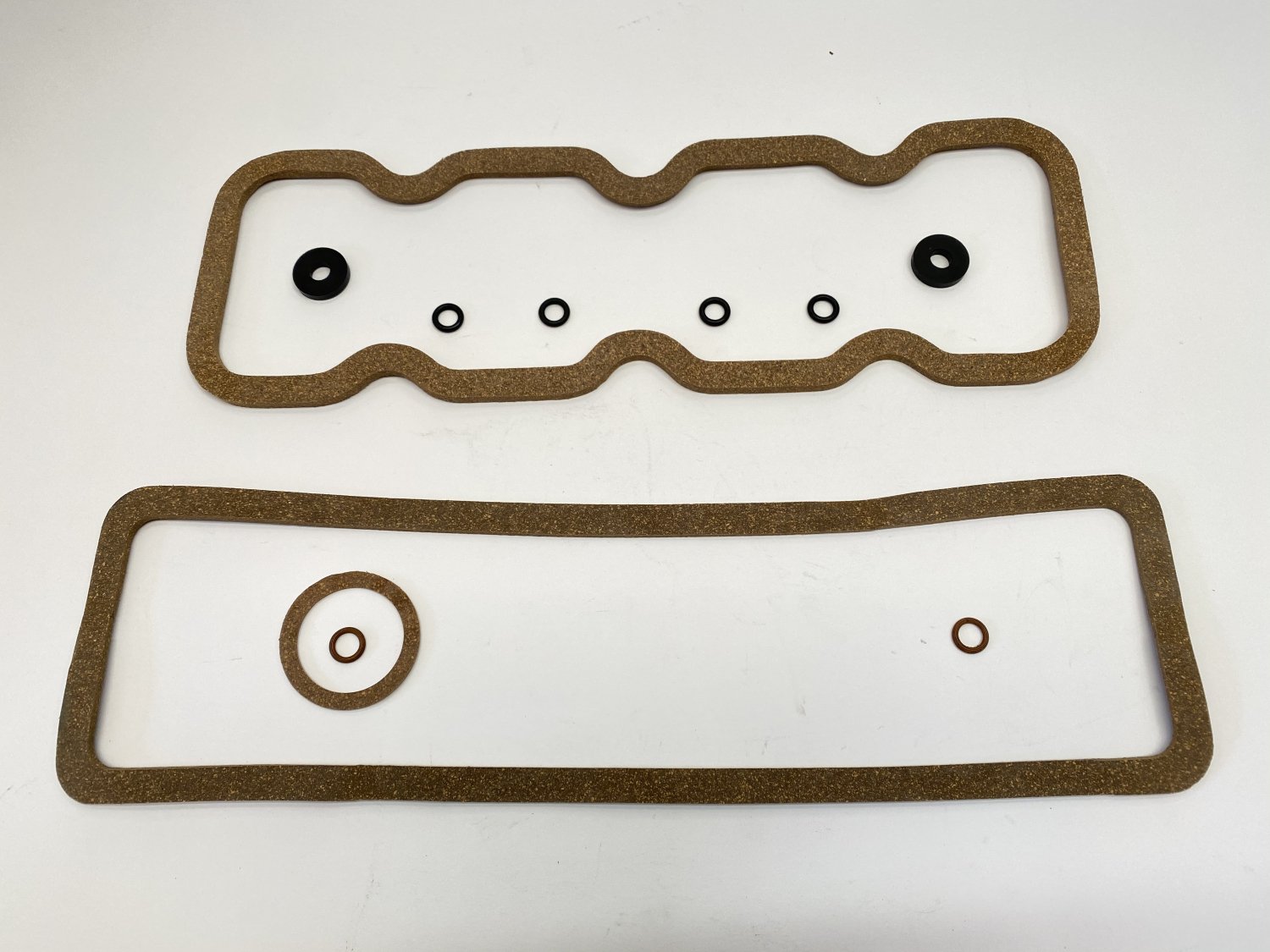 KIT, rocker cover gasket F head engine | Desmet Jeepparts